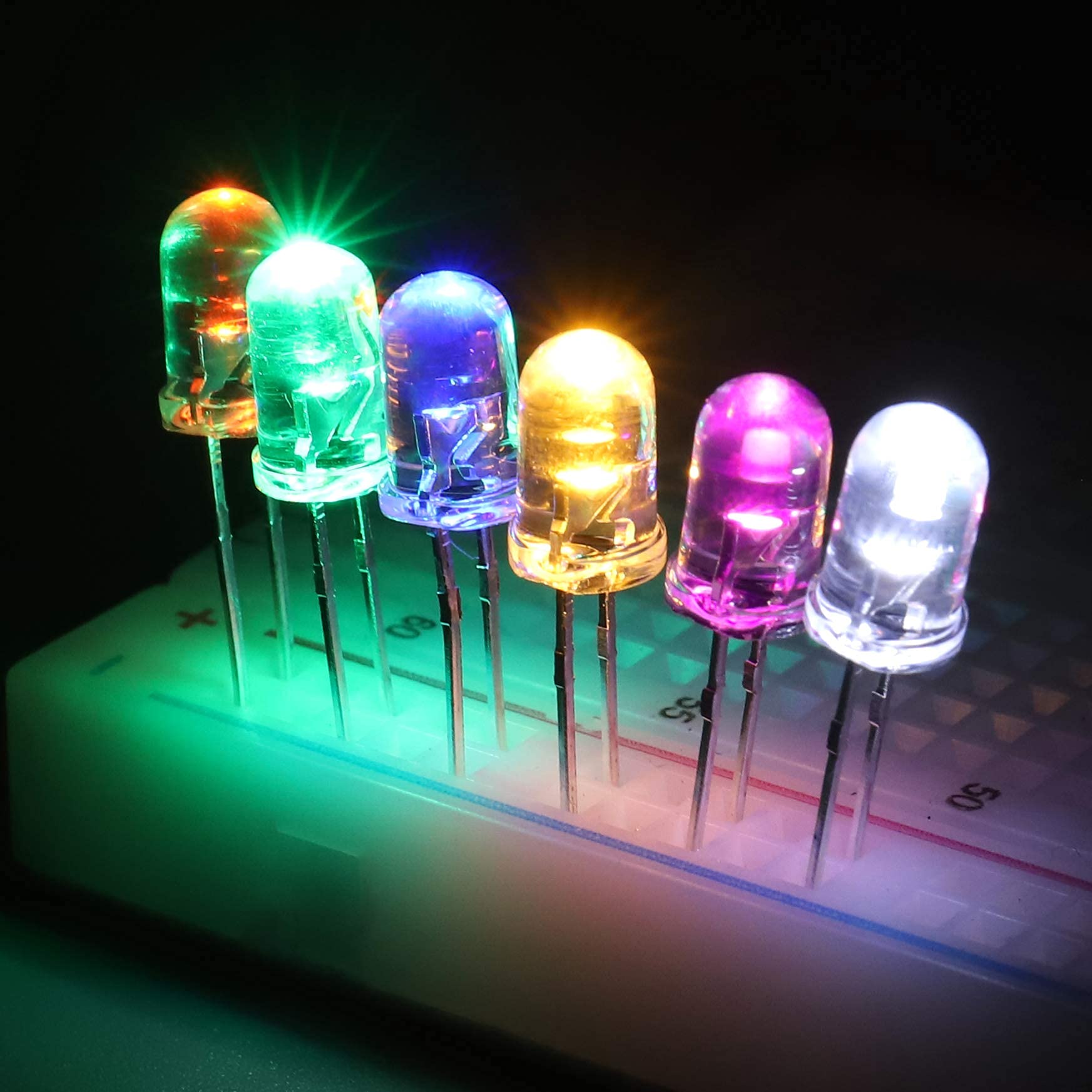 BOJACK 10 Colors 200 Pcs 5mm LED Diode Lights Assored Kit Pack (Transparent DC 2V - 3.2V 20mA) Bright Lighting Bulb Lamps Electronics Components 5 mm Light Emitting Diodes Parts