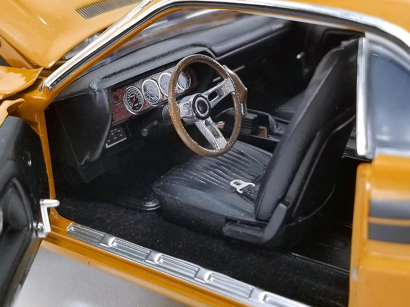 1971 Challenger R/T Hemi Butterscotch Orange with Black Stripes Limited Edition to 462 Pieces Worldwide 1/18 Diecast Model Car by Acme A1806023