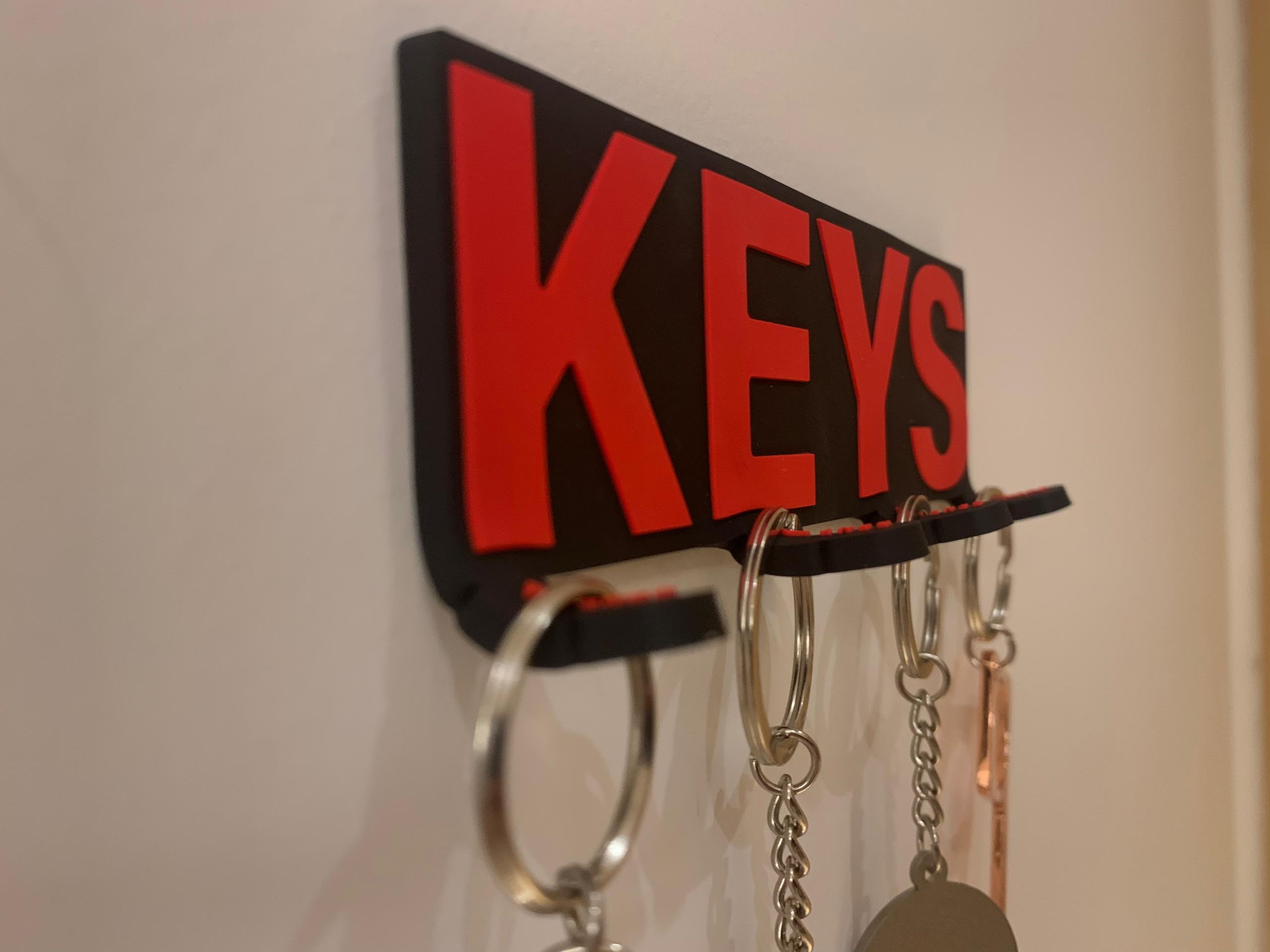 3dcrafter Key Holder for Wall self Adhesive no Drill Requires Small Hook for Home Decoration Door Wall Bathroom or Kitchen Mounted Hanger (red)