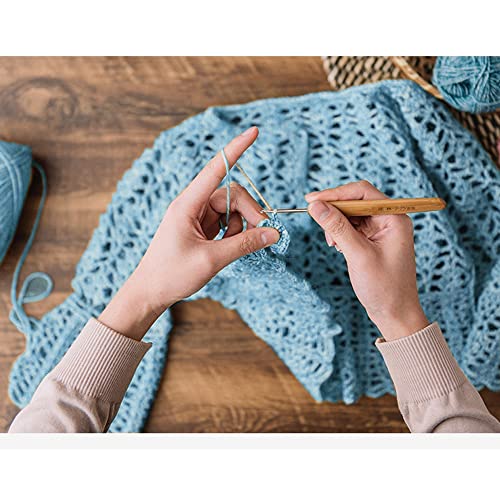 2 Roll Yarn for Knitting Crochet, Velvet Yarn Knitting Yarn Fabric Cloth for DIY Craft Handmade Velvet Coarse Wool Scarf Thread New Year Christmas Gift - Blue, 142 Yards x 2