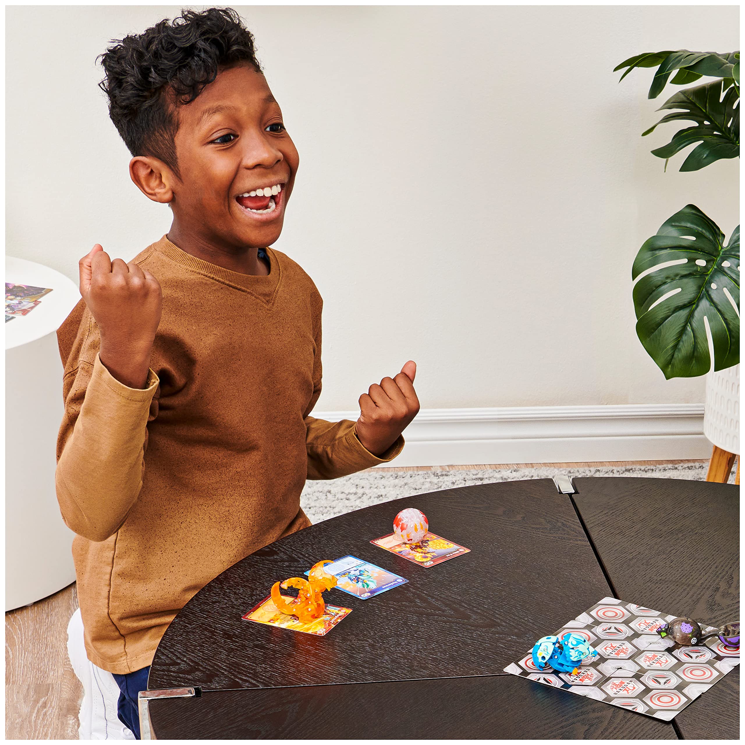 Bakugan Evolutions Starter Pack 3-Pack, Howlkor Ultra with Neo Pegatrix and Trox, Collectible Action Figures, Ages 6 and Up