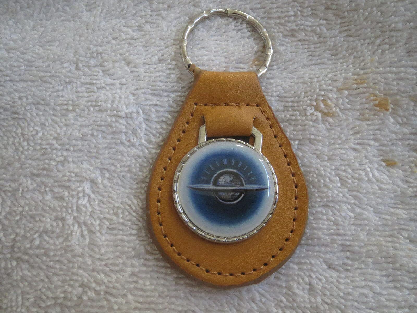 1930's 1940's 1950's OLDS WORLD VINTAGE LOGO LEATHER KEYCHAIN - ORANGE