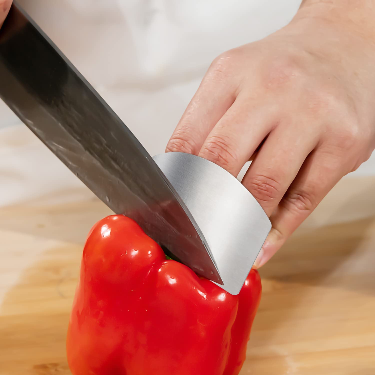 2pcs Finetaur Finger Guard for Cutting, Stainless Steel Finger Protector Kitchen Knife Finger Shield for Cutting Slicing Chopping Food Vegetables