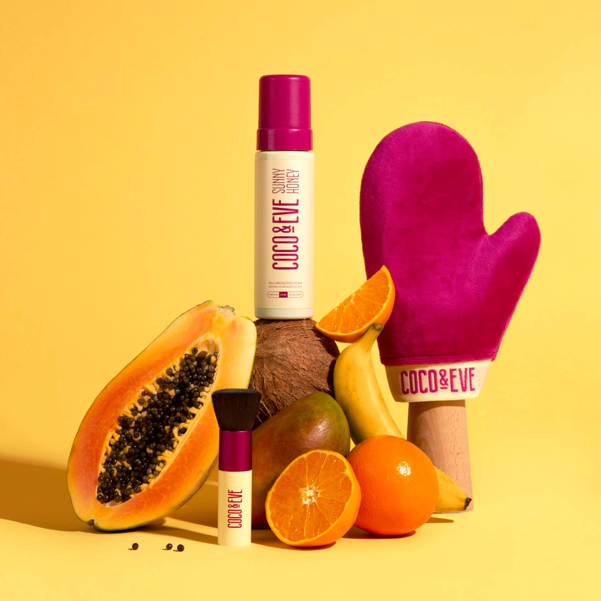 Coco & Eve Sunny Honey Bali Bronzing Soft Velvet Self Tanning Mitt Applicator