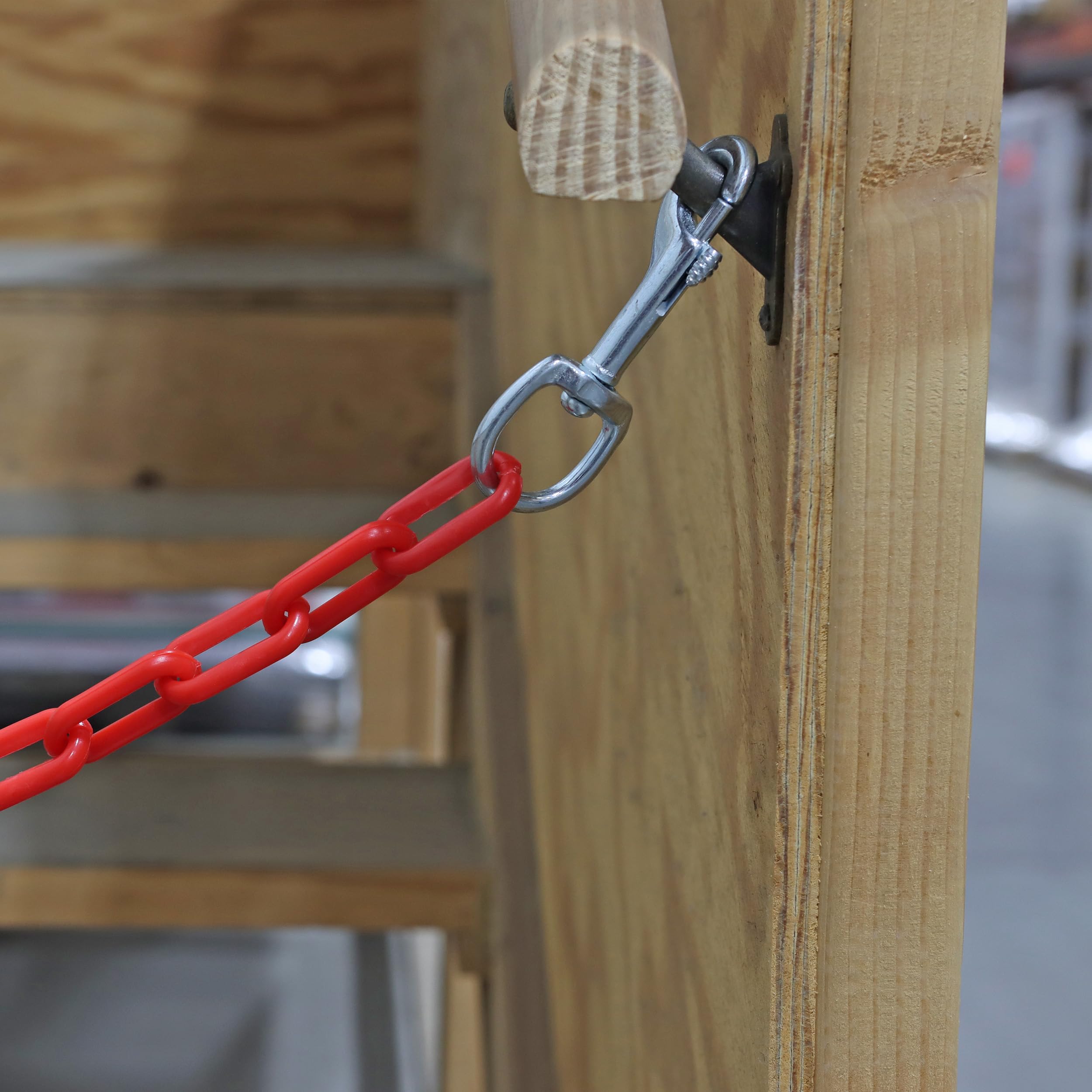 BISupply Red Plastic Chain Links - 125ft x 2in Plastic Barrier Chain for Safety Crowd Control or Plastic Links Halloween Decor Chains for Costumes