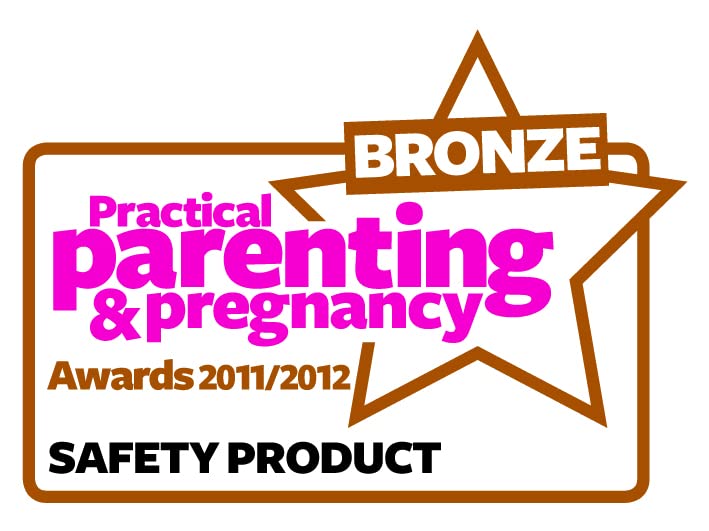 Safe Anti-Escape – Winner, Baby Products Association Innovation Award. Crash tested UN ECE R44 / UN ECE R129. Stop Wriggling Out, Stop Driver Distraction