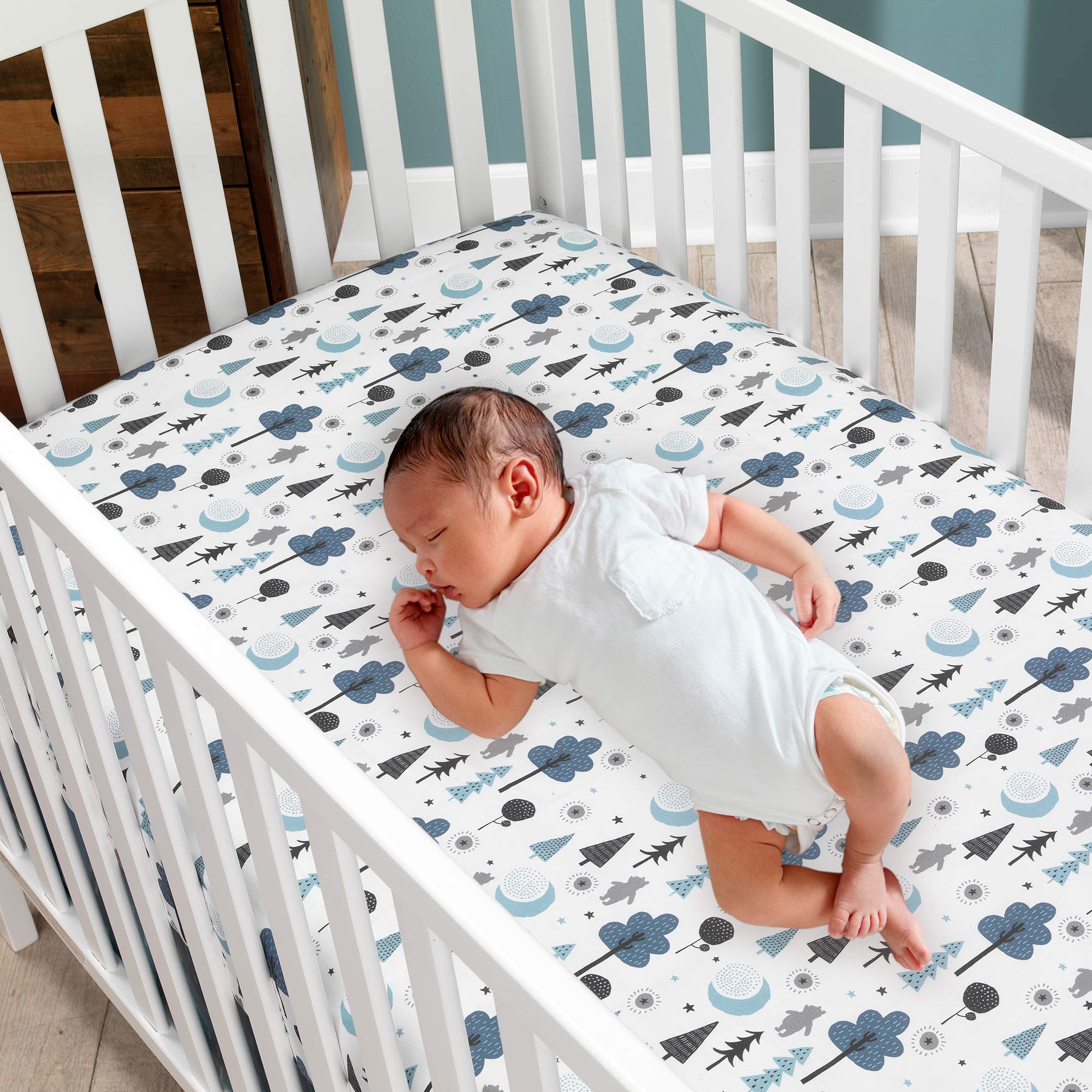 Lambs & Ivy (LAMCR) Forever Pooh Fitted Mini Crib Sheet, White (780006M)