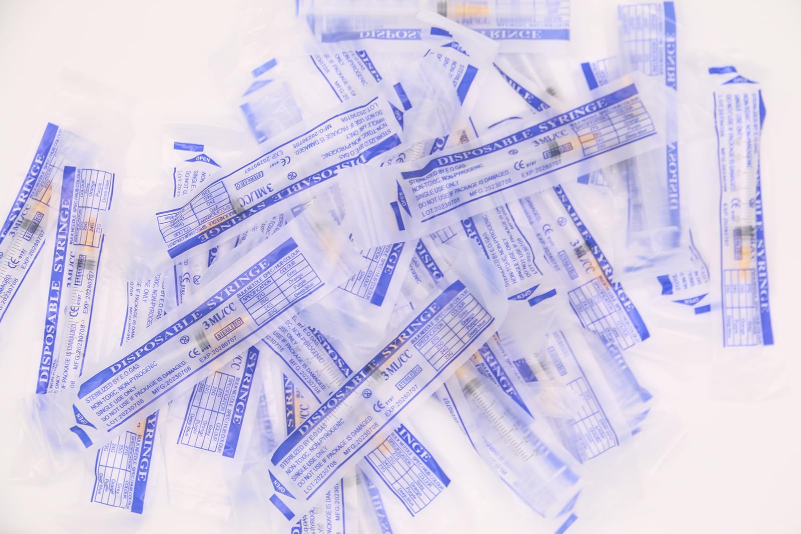 30 Pack 3ml Disposable Syringes with Needle 25Ga 1.0 inch Needle ,Luer Lock Industrial Dispensing Accessories,Individually Wrapped