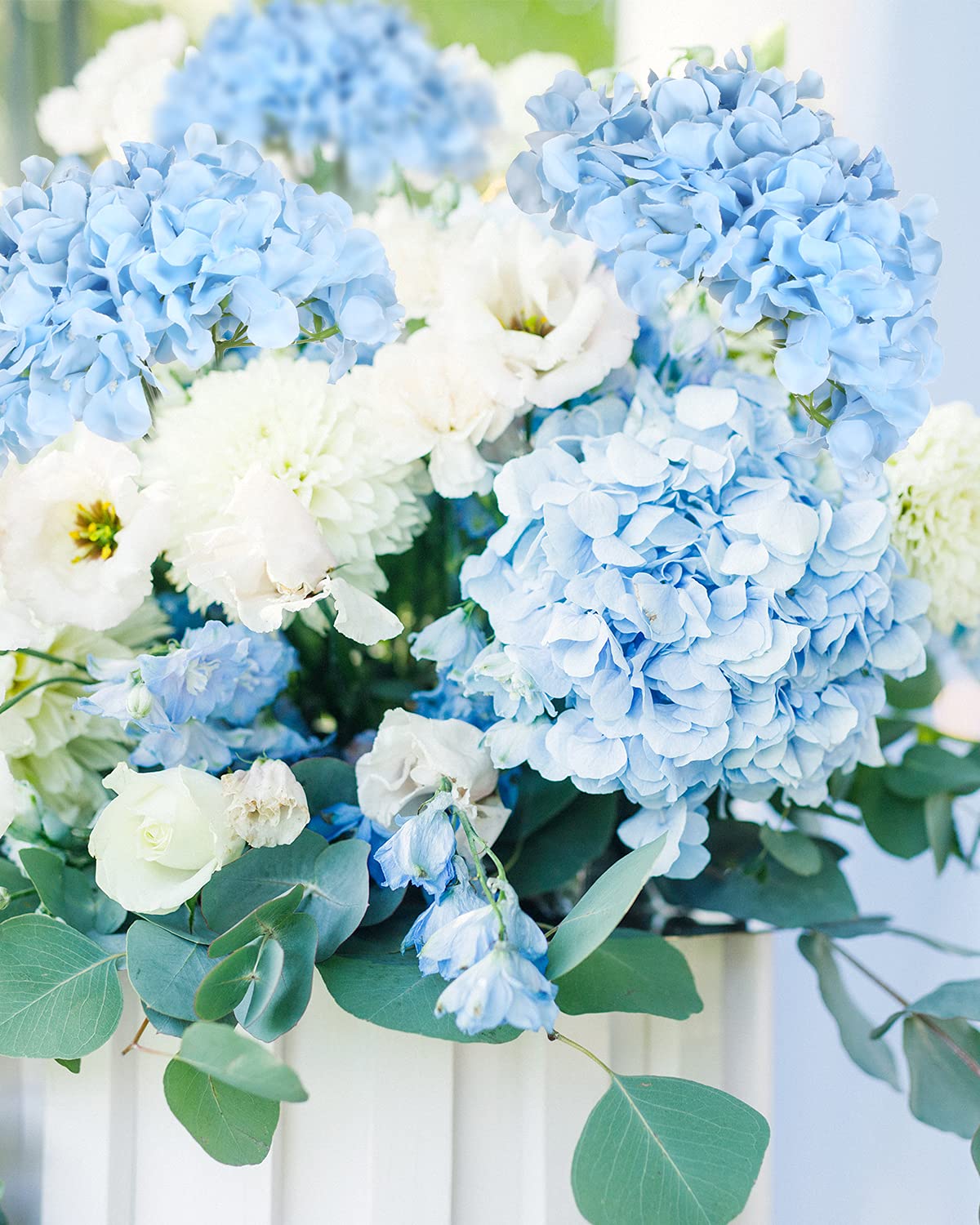 Auihiay 18 Pieces Hydrangea Artificial Flowers Silk Hydrangea Flowers Heads with Stems for Home, Garden, Wedding, Baby Shower, Party Decorations (Blue)