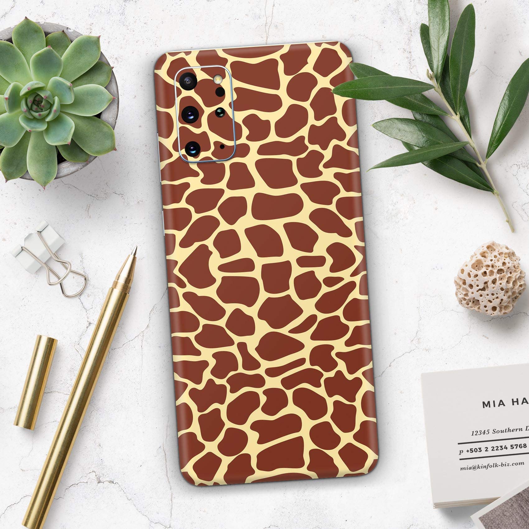 DesignSkinz Simple Vector Giraffe Print Protective Vinyl Decal Wrap Skin Cover Compatible with The Samsung Galaxy S20 (Screen Trim & Back Glass Skin)