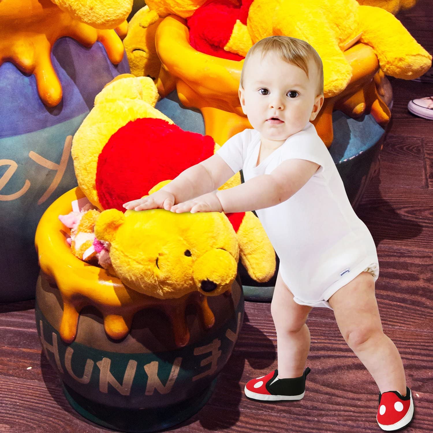 Disney Mickey Mouse Red and Black Infant Shoes (Red and Black, 12_Months)