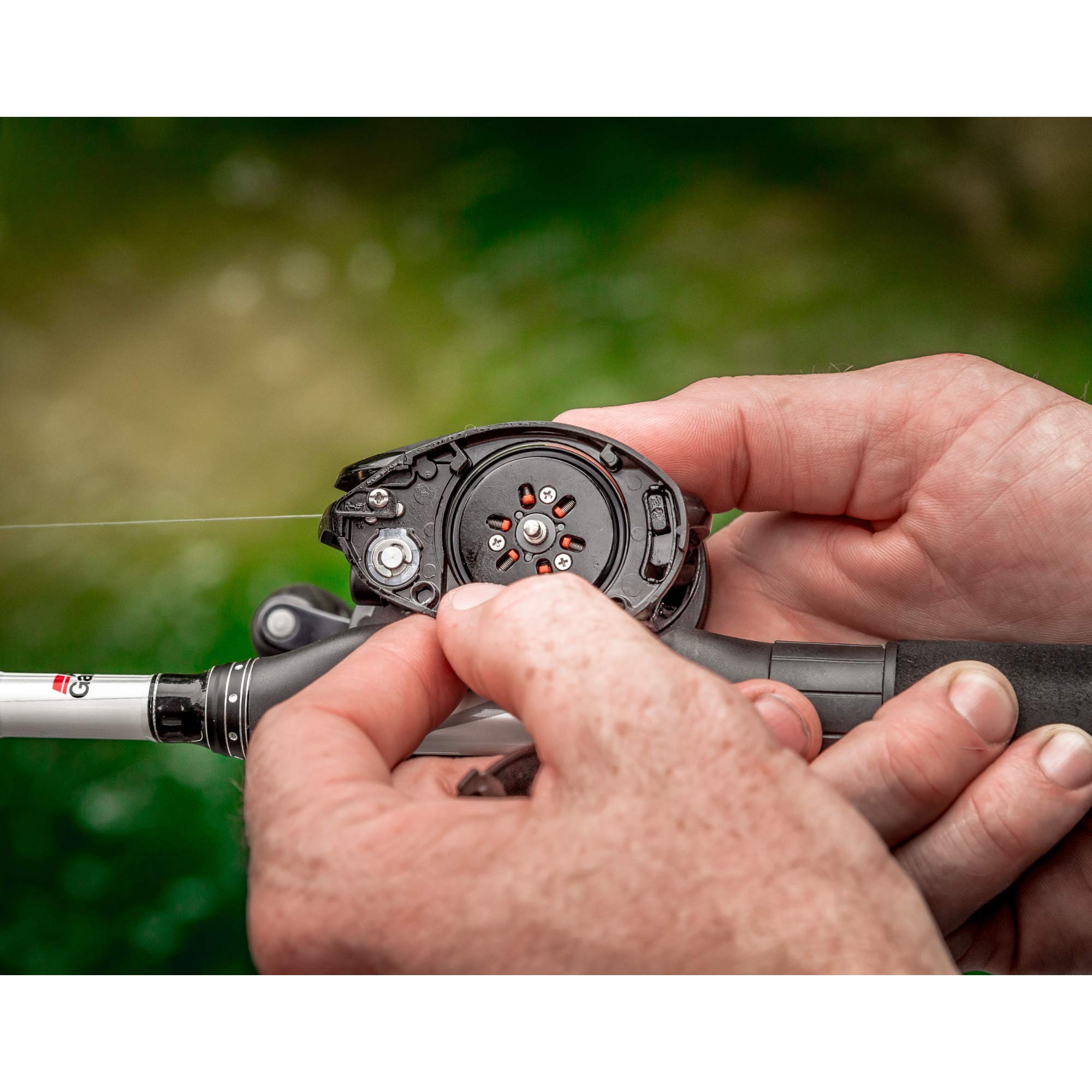 Abu Garcia Revo X Low Profile Baitcast Reel, Size LP (1430435), 7 Stainless Steel Ball Bearings + 1 DuraClutch Roller Bearing, Strong and Lightweight