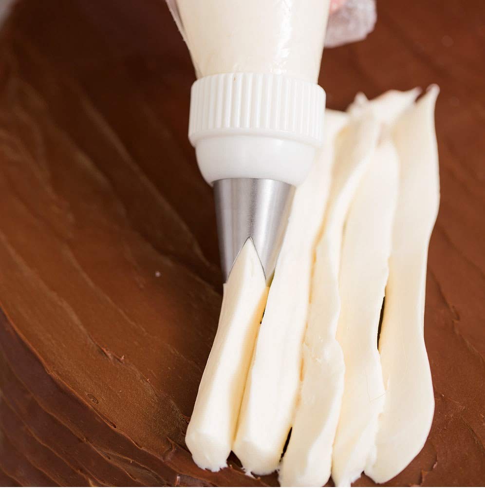 Ateco # 881 - St Honore Pastry Tip- Stainless Steel