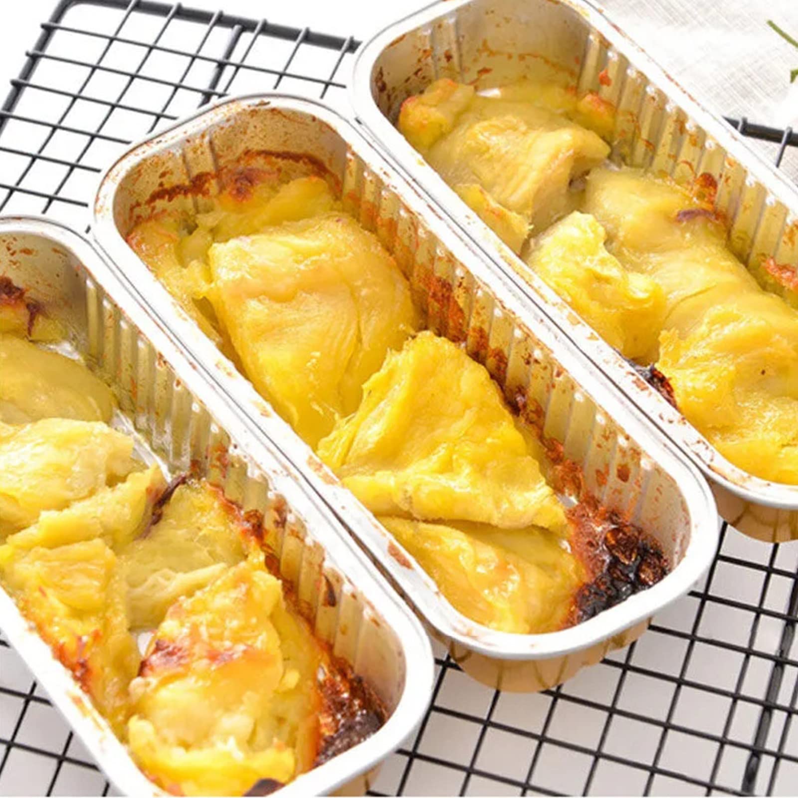 20PCS Rectangle Mini Loaf Pans With Lids,Mini Cake Pans with Lids,Disposable Ramekins Baking Cups Muffin Tins Cupcake Cups For Wedding Birthday Party,6.8oz(Black Gold)