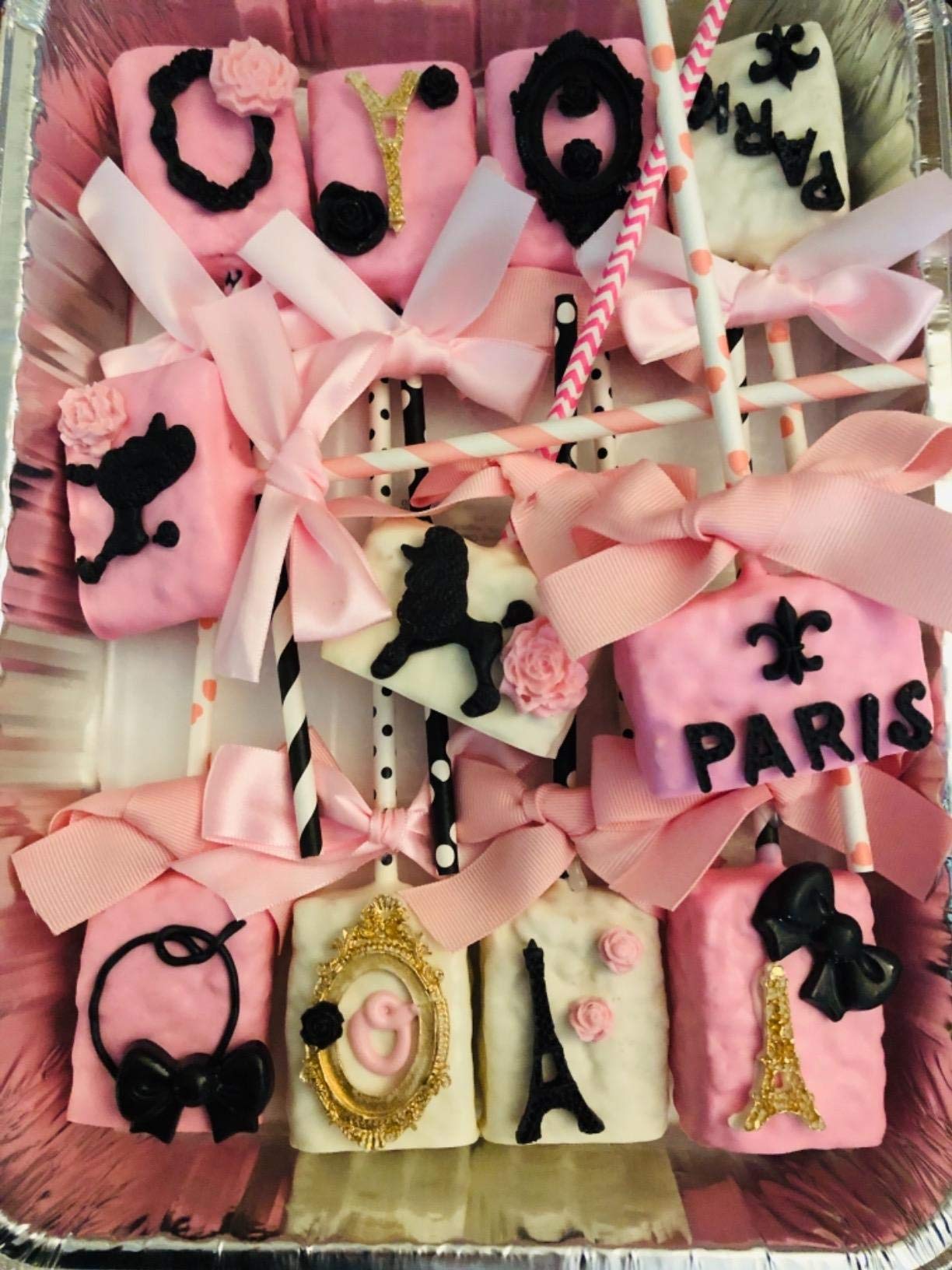 2Pcs/Set Mini Size I Love Paris Fondant Molds, Eiffel Tower Poodle Silicone Fondant Mold for Cake Cupcake Sweet Treats Decorating Sugar Craft Gum Paste Chocolate Candy Polymer Clay Resin Mold
