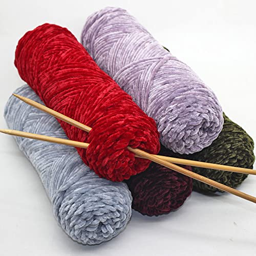 4 Skeins Chenille Yarn,Hand Knitting Soft Glossy Chenille Velvet Amigurumi Yarn for Crochet Weaving Blanket DIY Craft Total 400g (Harvest Green)
