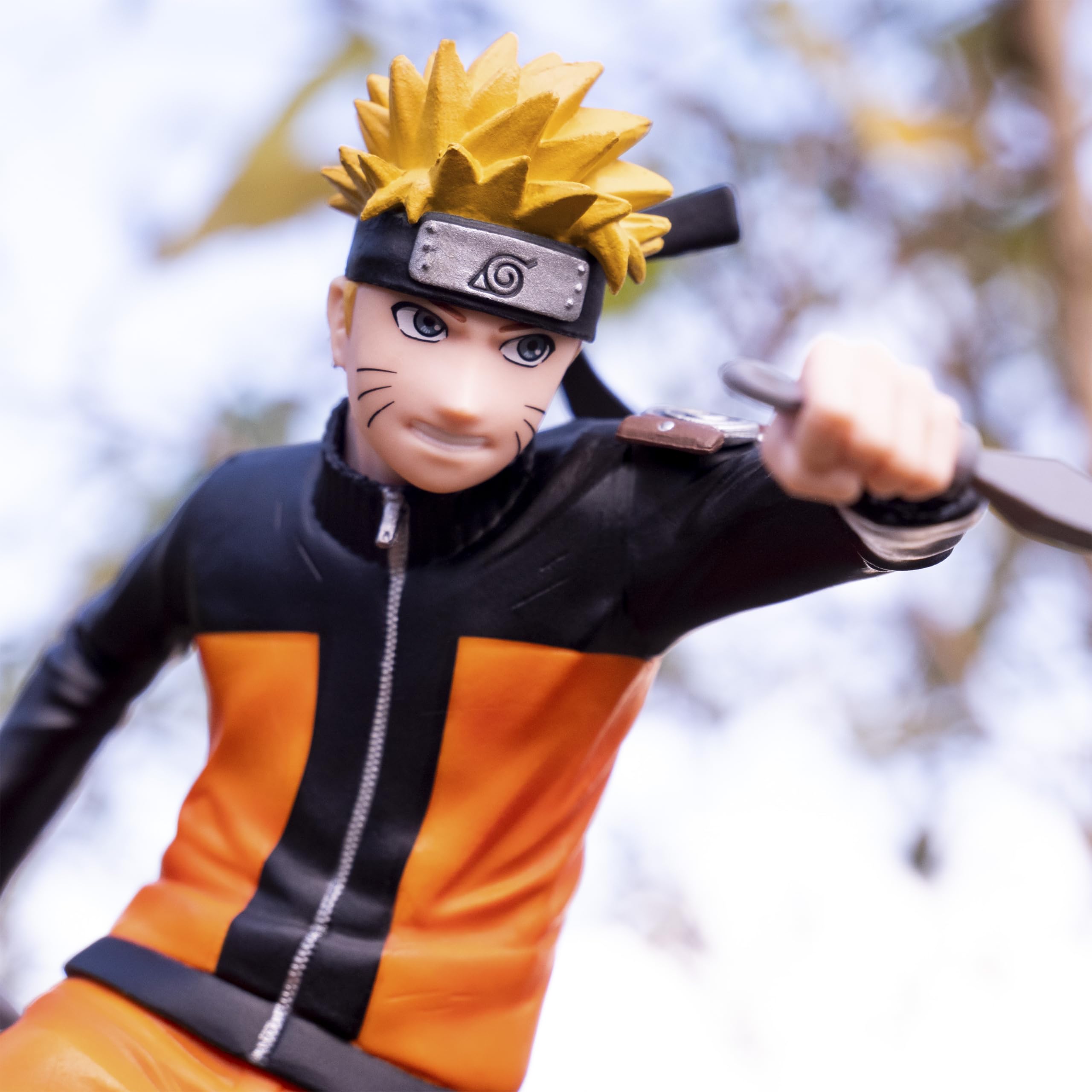 ABYSTYLE Studio Naruto Uzumaki SFC Figure010 Collection 6.5" Tall. Collectible Figure Holding 2 Kunais Anime Manga Statue Great for Gift and Fan Collectors