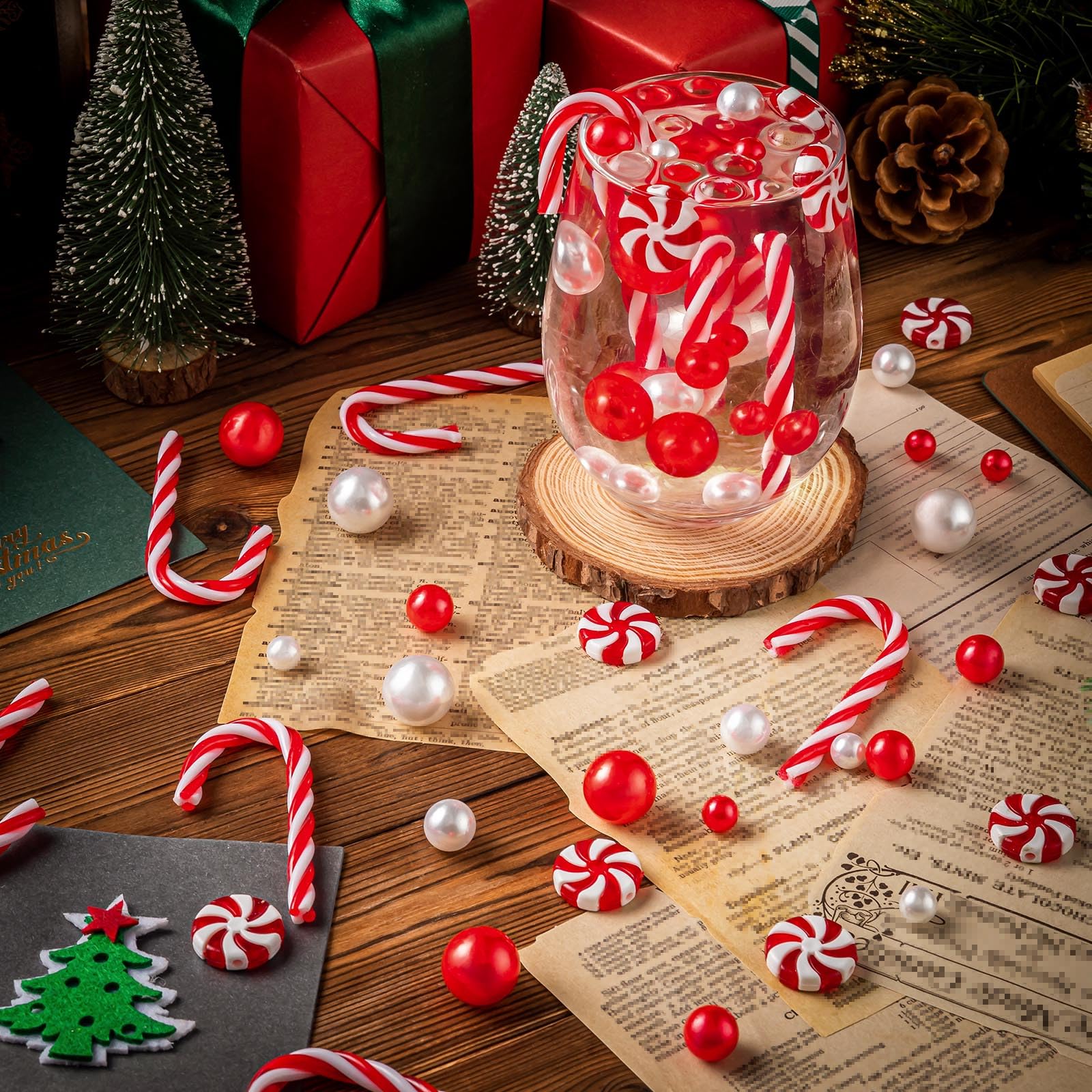 120Pcs Christmas Vase Filler, White and Red Candy Cane Pearl Beads, Christmas Filler Floating Faux Pearls for Home Table Decor