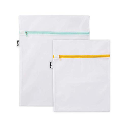Mamlyn Mesh Laundry Bag for Delicates, Wash Bags for Underwear and Lingerie, Makeup Organizer Bag (1 Medium, 1 Small)