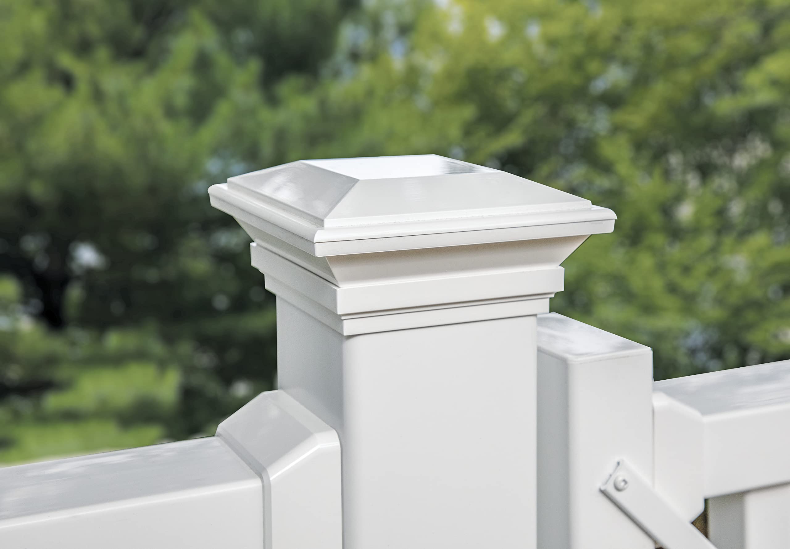 Barrette Outdoor Living 73019233 Contemporary Top Vinyl Rail Post Cap, White