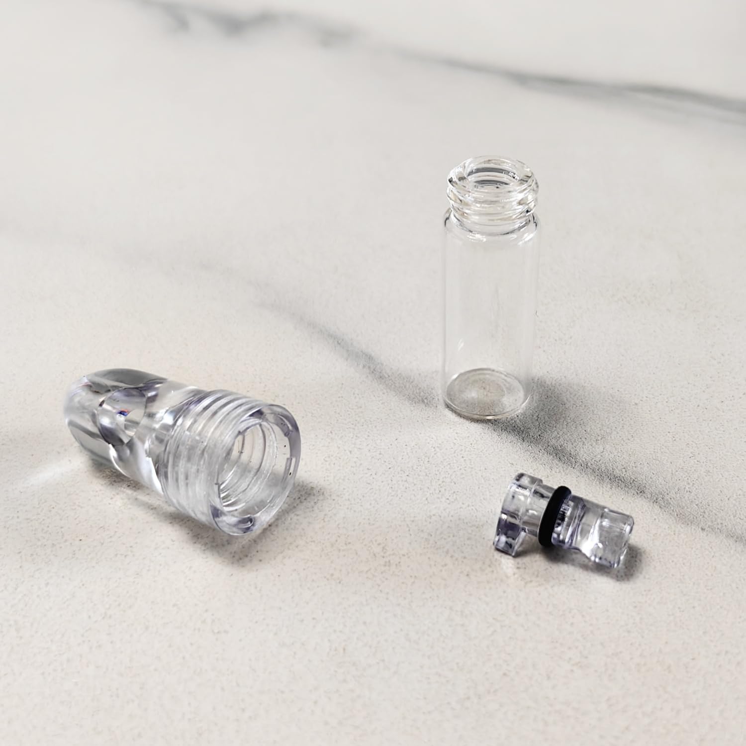 2 Pack Mini Pepper Shaker Premium Metal Spice Dispenser and Sweetener Portable Travel Storage (Anodized Aluminum) (Glass)