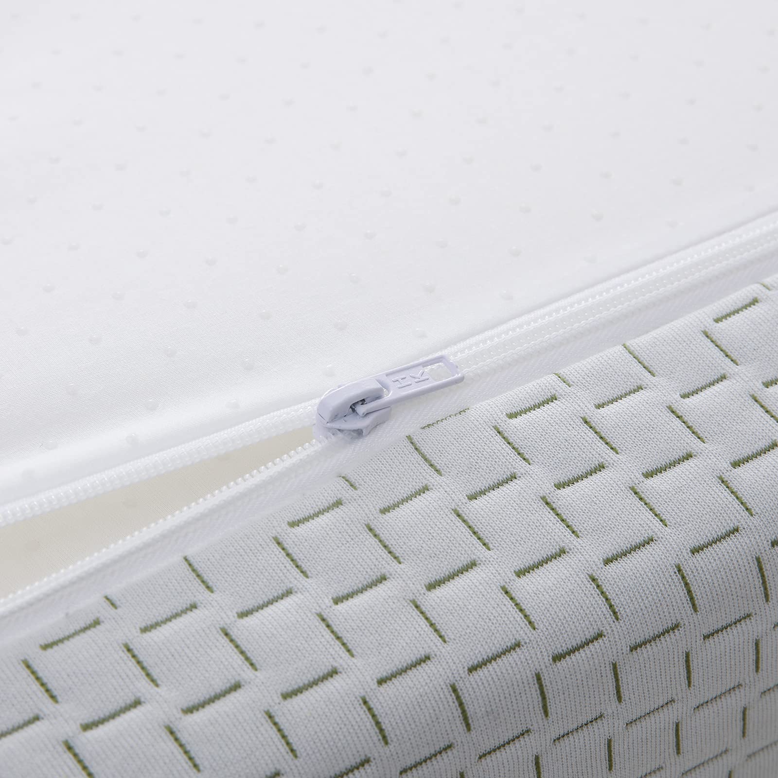 IULULU 10 Inch Memory Foam Mattress Feel with Bamboo Cover, Breathable Bed Mattresses with CertiPUR-US Certified, Full, White