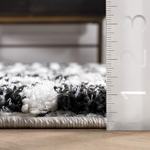 nuLOOM Orchid Treaded Striped Shag Area Rug, 7' 10" x 10', Black And White