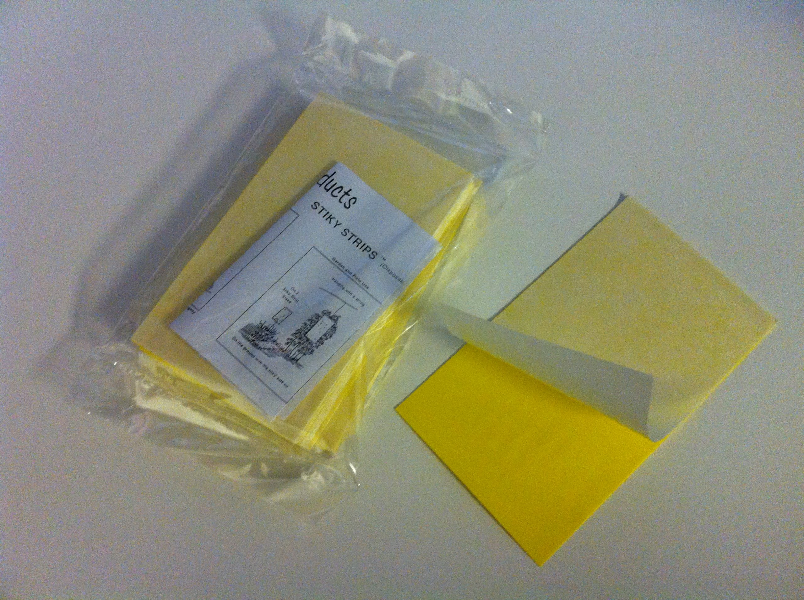 50 Pack 25 ea. 3" x 5" Yellow Sticky Cards & 25 ea.12 Long Wire Holder Kit