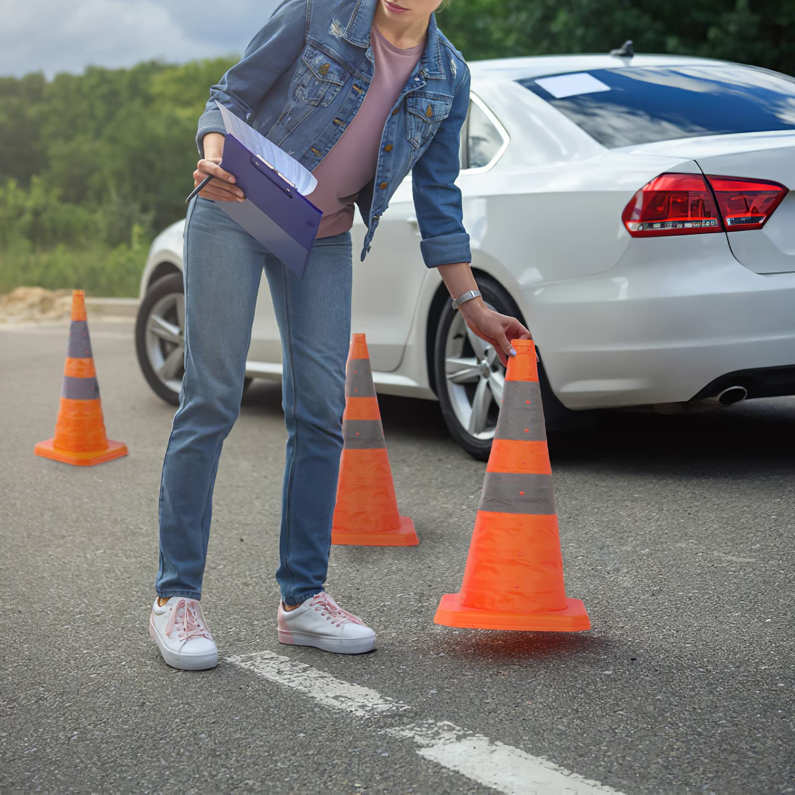 4 Pack 28 inch Collapsible Traffic Cones with LED Light, Safety Cones with Reflective Collars, Multi Purpose Pop Up Extendable Road Safety Cone by GUARDLEAD