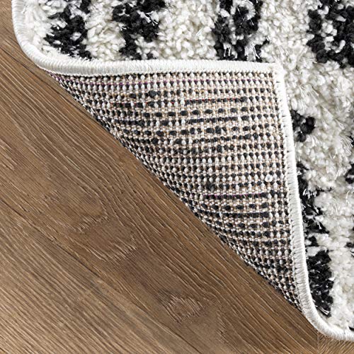 nuLOOM Orchid Treaded Striped Shag Area Rug, 7' 10" x 10', Black And White