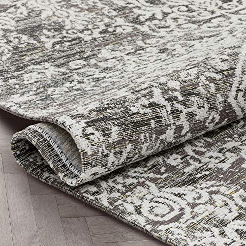Well Woven Antu Black Vintage Distressed Damask Area Rug (5'3" x 7'3")