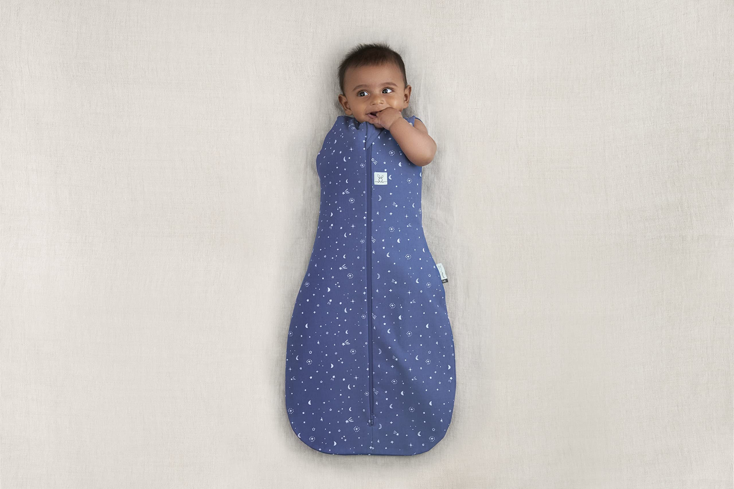 ergoPouch 0.2 TOG Cocoon Baby Sleep Sack 3-6 Months, Swaddle Sleeping Bag, Temperature Control Wearable Blanket (Night Sky)