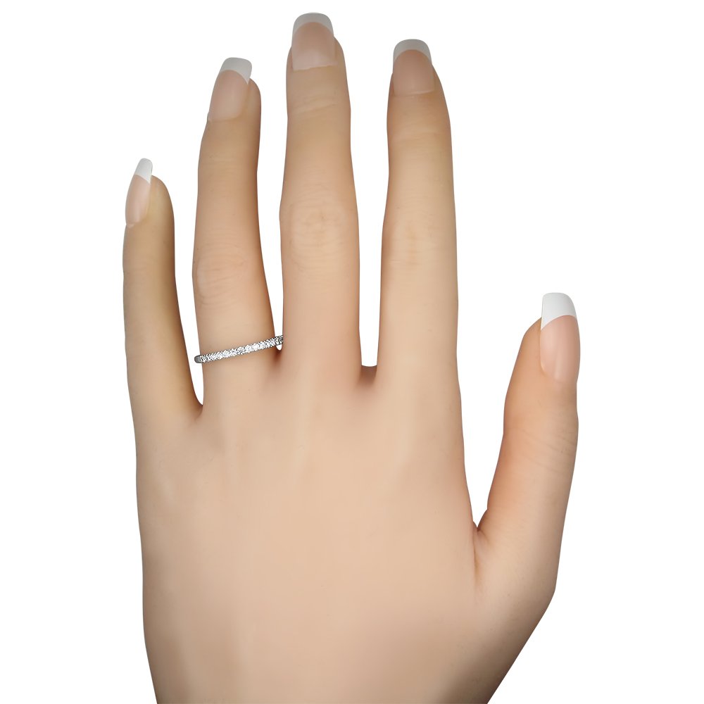 14k White Gold Round Diamond Micro-Pave Wedding Band (1/4cttw, H-I Color, VS2-SI1 Clarity), Size 4
