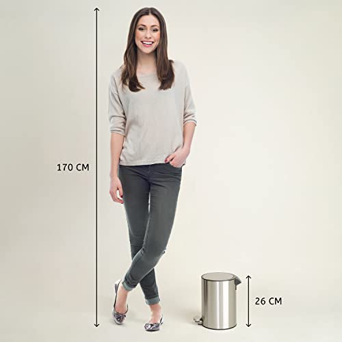 Bamodi Bathroom Bin 3L โ Bathroom Bins with Lids โ Small Pedal Bin for Bathroom, Toilet, Restroom โ Stainless Steel Rubbish Waste Trash Can with Removable Inner Bucket (Silver)