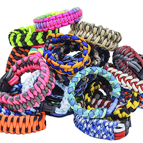 Adjustable Length Paracord Jig Bracelet Maker - Wooden Frame Jig - Paracord Braiding and Weaving DIY Craft Tool Kit - 550 Paracord and Buckles Included