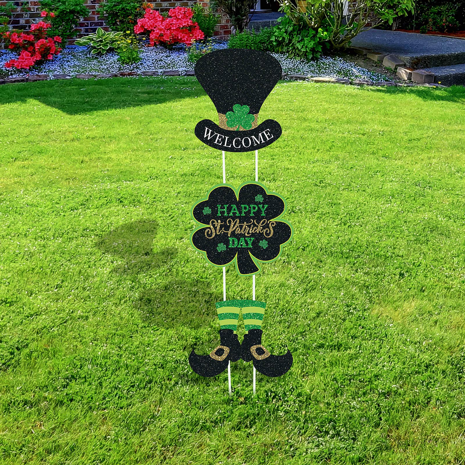 3 Pieces St. Patrick's Day Yard Signs with Stakes, St. Patrick's Day Clover Signs Outdoor Lawn Decorations Irish Leprechaun Horseshoe Shamrock with Happy St Patrick's Day Sign with Stakes