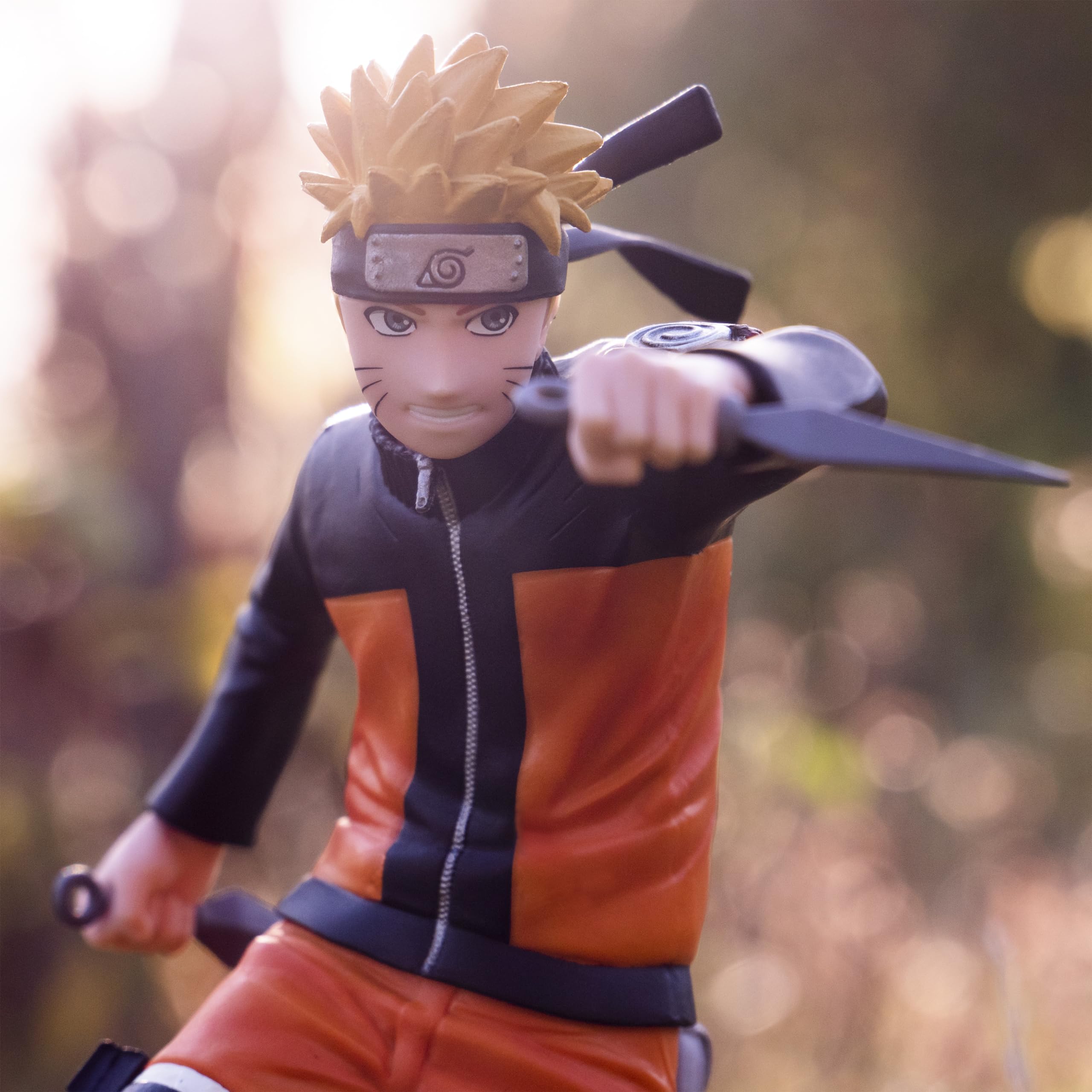 ABYSTYLE Studio Naruto Uzumaki SFC Figure010 Collection 6.5" Tall. Collectible Figure Holding 2 Kunais Anime Manga Statue Great for Gift and Fan Collectors