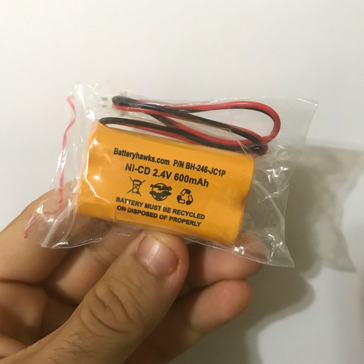 Battery Hawk 10010036 10010034 TOPA NI-CD AA500MAH 2.4V AA 500mAh AA900mAh 2.4v AA 900mAh BST 2.4V AA400MAH JYH AA 400mAh