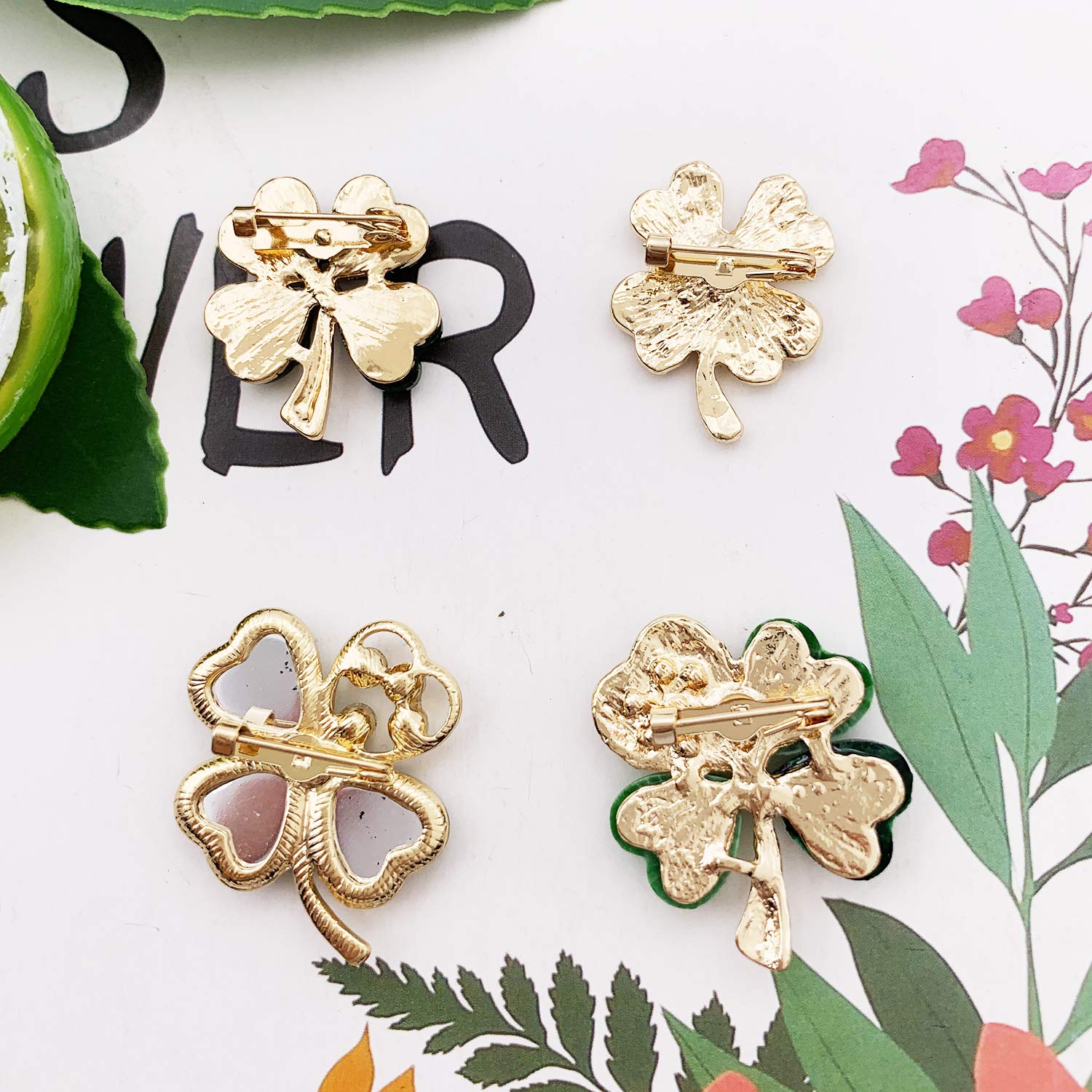 4 Pcs St. Patrick's Day Good Luck Charm Green Four Leaf Shamrock Clover Pin Brooch