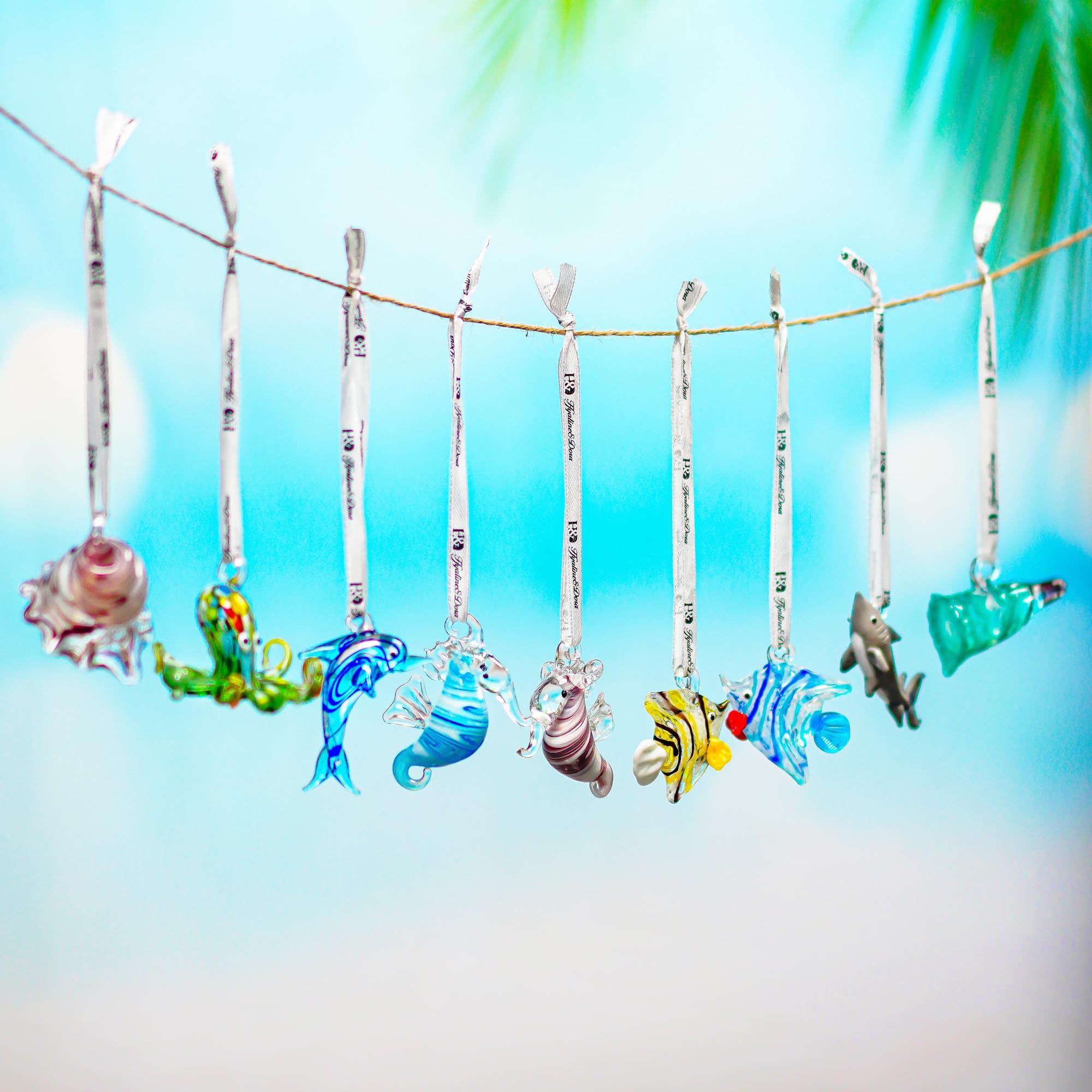 2'' Decorative Hanging Glass Dolphin Ornament,Glass Blown Mini Blue Dolphin Figurine Art Glass Christmas Ornament