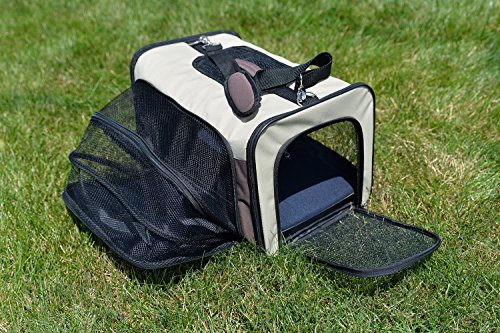Armarkat PC102R Beige & Chocolate Pet Carrier