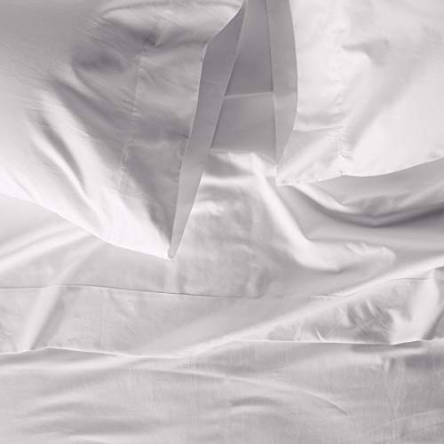 Refinery29 Avery Bedding Collection Premium Ultra Soft Lightweight Solid Sheet 5 Piece Set, Soft Wash, Anti-Fade, Stain Resistant and Hypoallergenic King Ivory (SFW-STS-King-in-White)