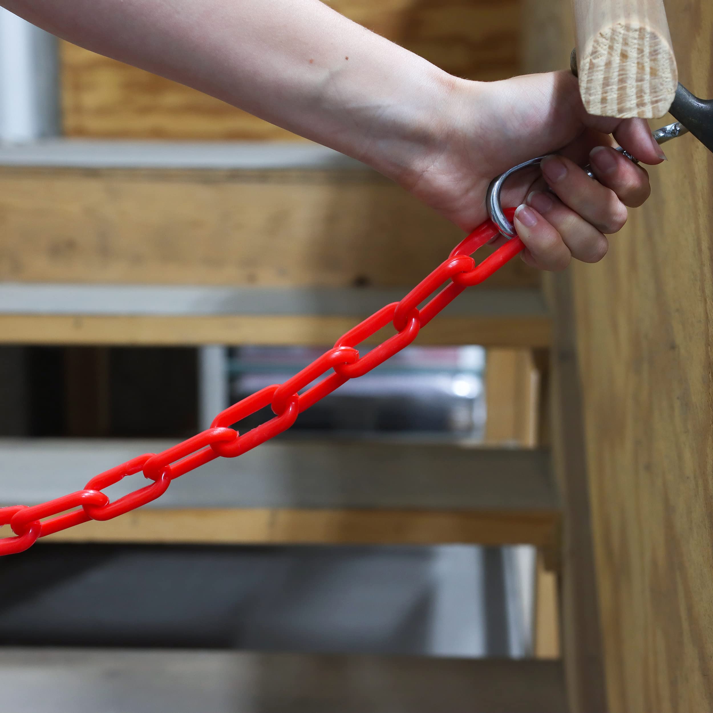 BISupply Red Plastic Chain Links - 125ft x 2in Plastic Barrier Chain for Safety Crowd Control or Plastic Links Halloween Decor Chains for Costumes