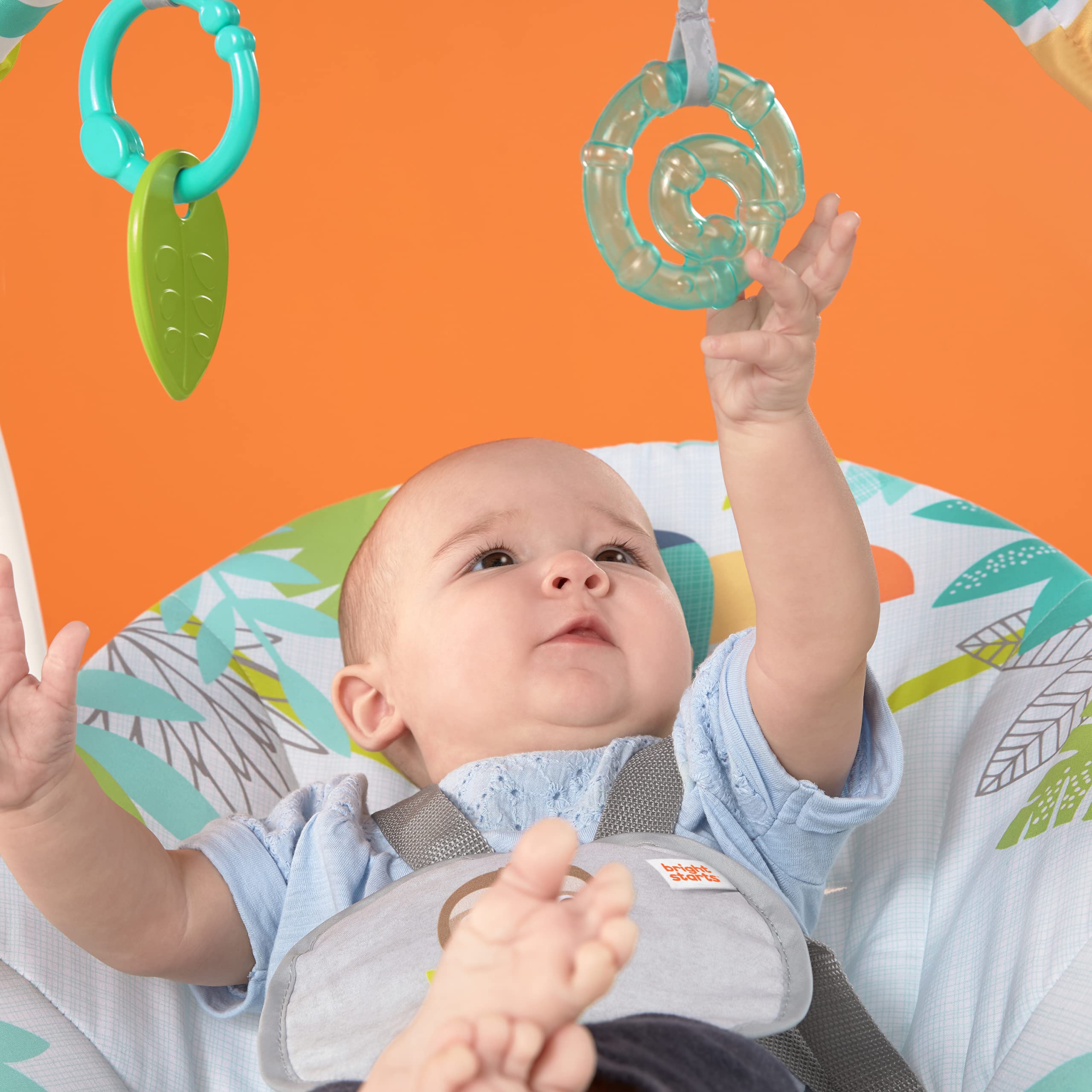 Bright Starts Portable Automatic 6-Speed Baby Swing with Removable -Toy Bar, 0-9 Months 6-20 lbs (Rainforest Vibes)