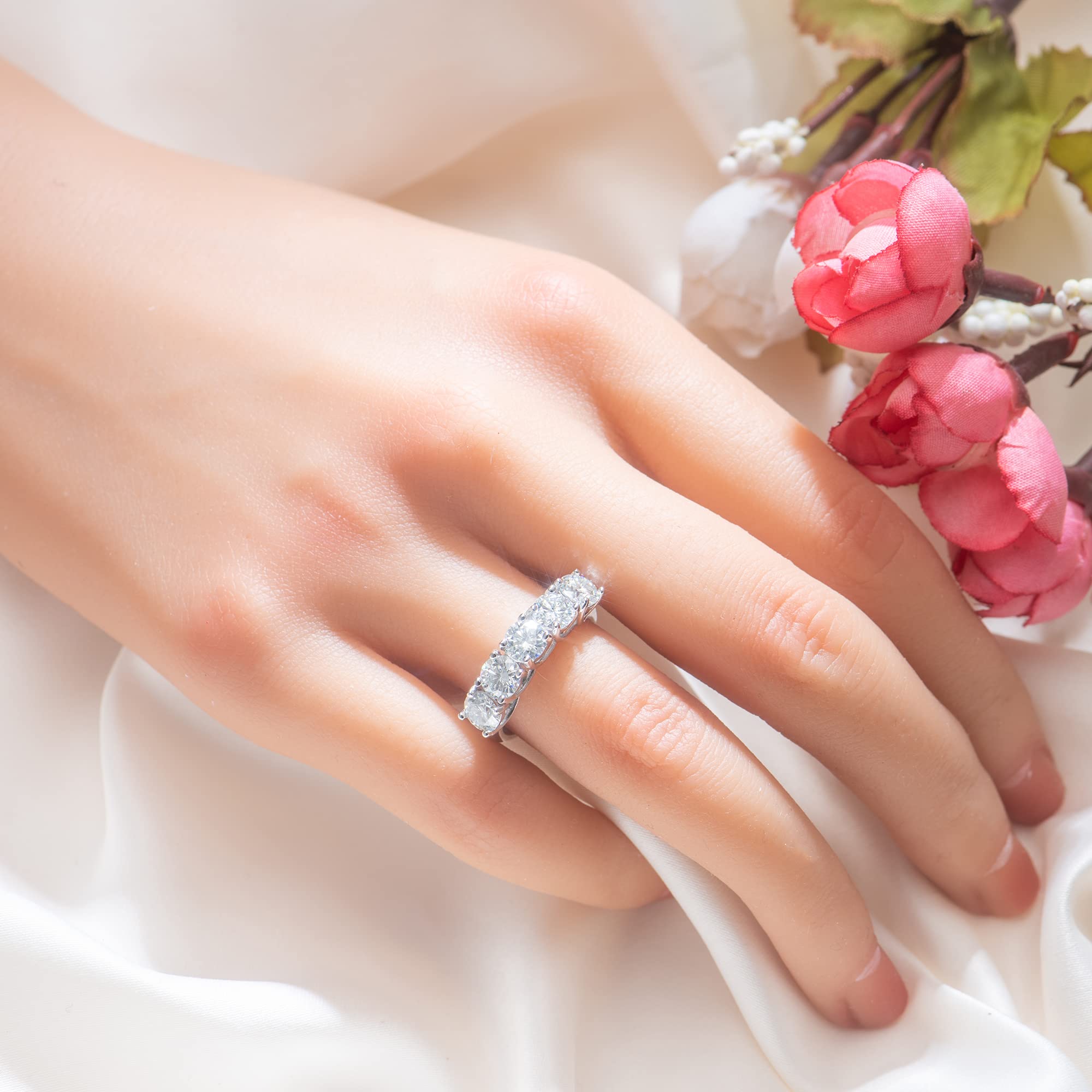 2.5ct Moissanite Engagement Wedding Ring for Women, 5 Stones 925 Sterling Silver D Color VVS Diamond Promise Ring with Certificate of Authenticity (6.5)