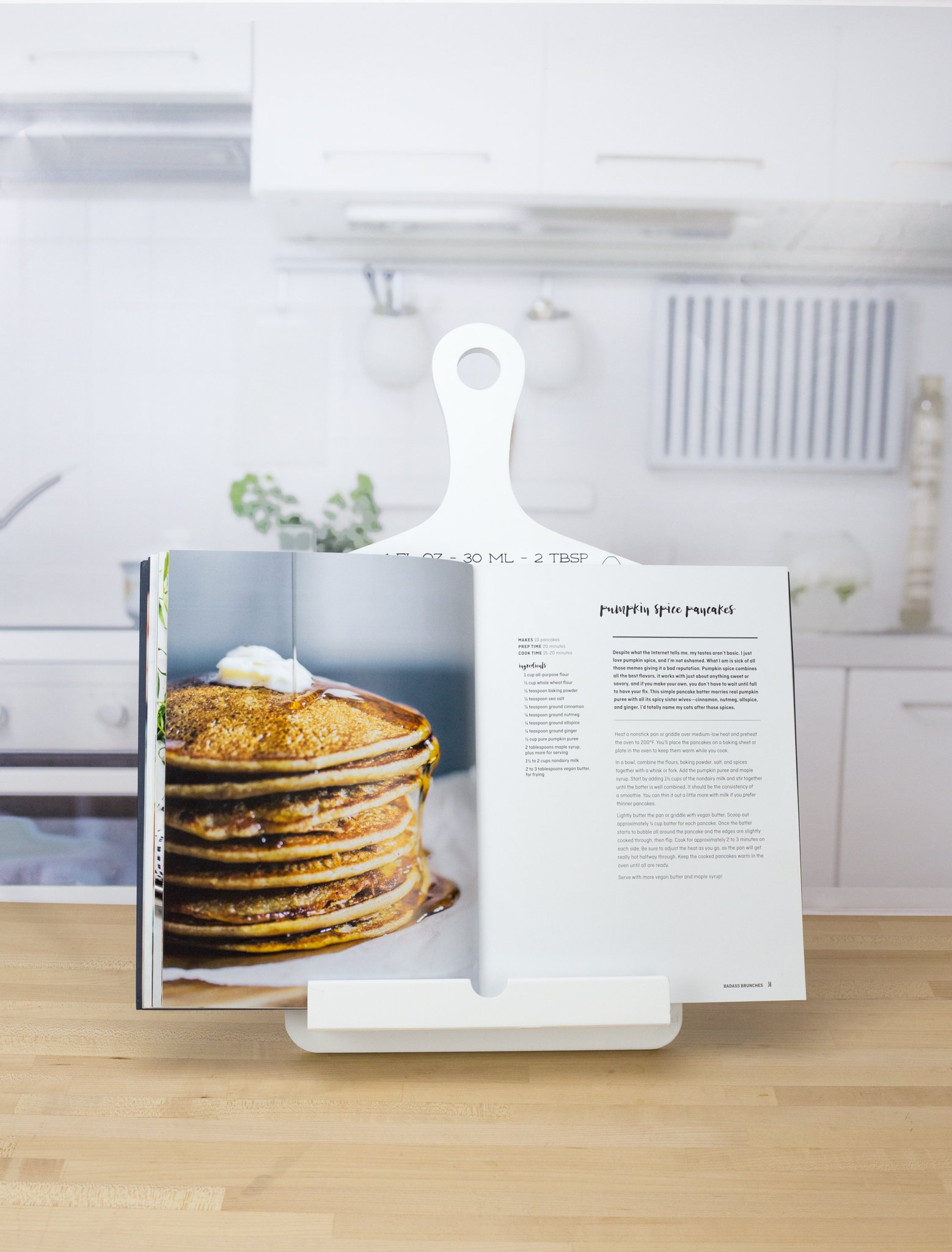 Boston Warehouse Tablet Holder and Cookbook Stand Cooking Measurements, 17x8.9