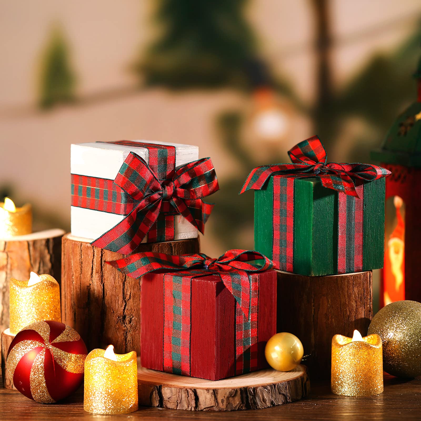 3 Pcs Christmas Table Centerpieces Christmas Rustic Wood Presents Faux Blocks Table Decor Tiered Tray Decor with Buffalo Plaid Bowknot Pine Cone Berries for Xmas Party Decoration (Classic Style)