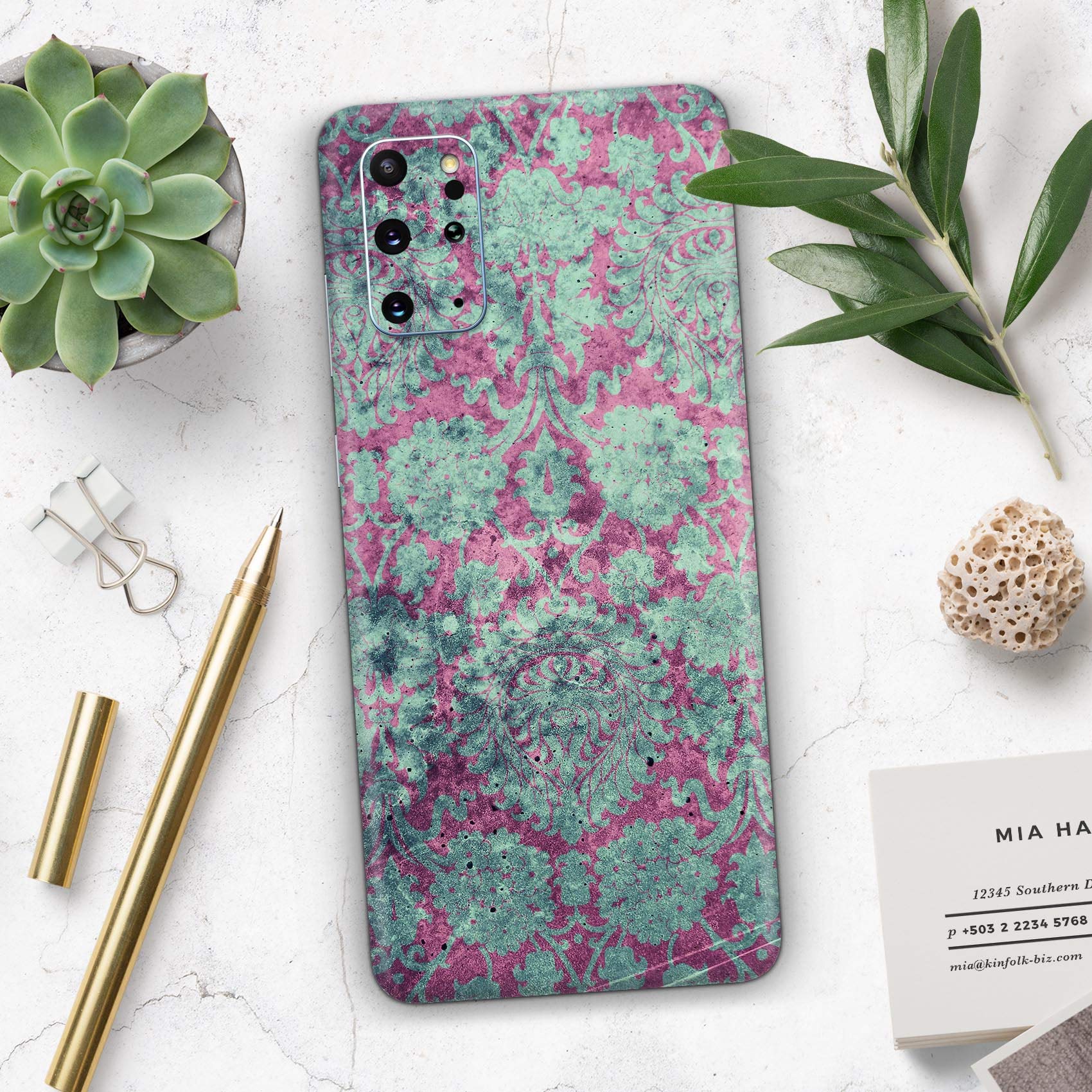 DesignSkinz Grungy Teal and Pink Damask Pattern Protective Vinyl Decal Wrap Skin Cover Compatible with The Samsung Galaxy S20 (Screen Trim & Back Glass Skin)
