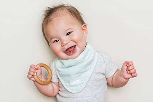 Nightingale Baby Bandana Bibs - Absorbent, Soft, Hypoallergenic Bamboo Muslin Drool Cloths - Cute Drooling Bibs for Boys and Girls (Bee/Fruit/Daisy)