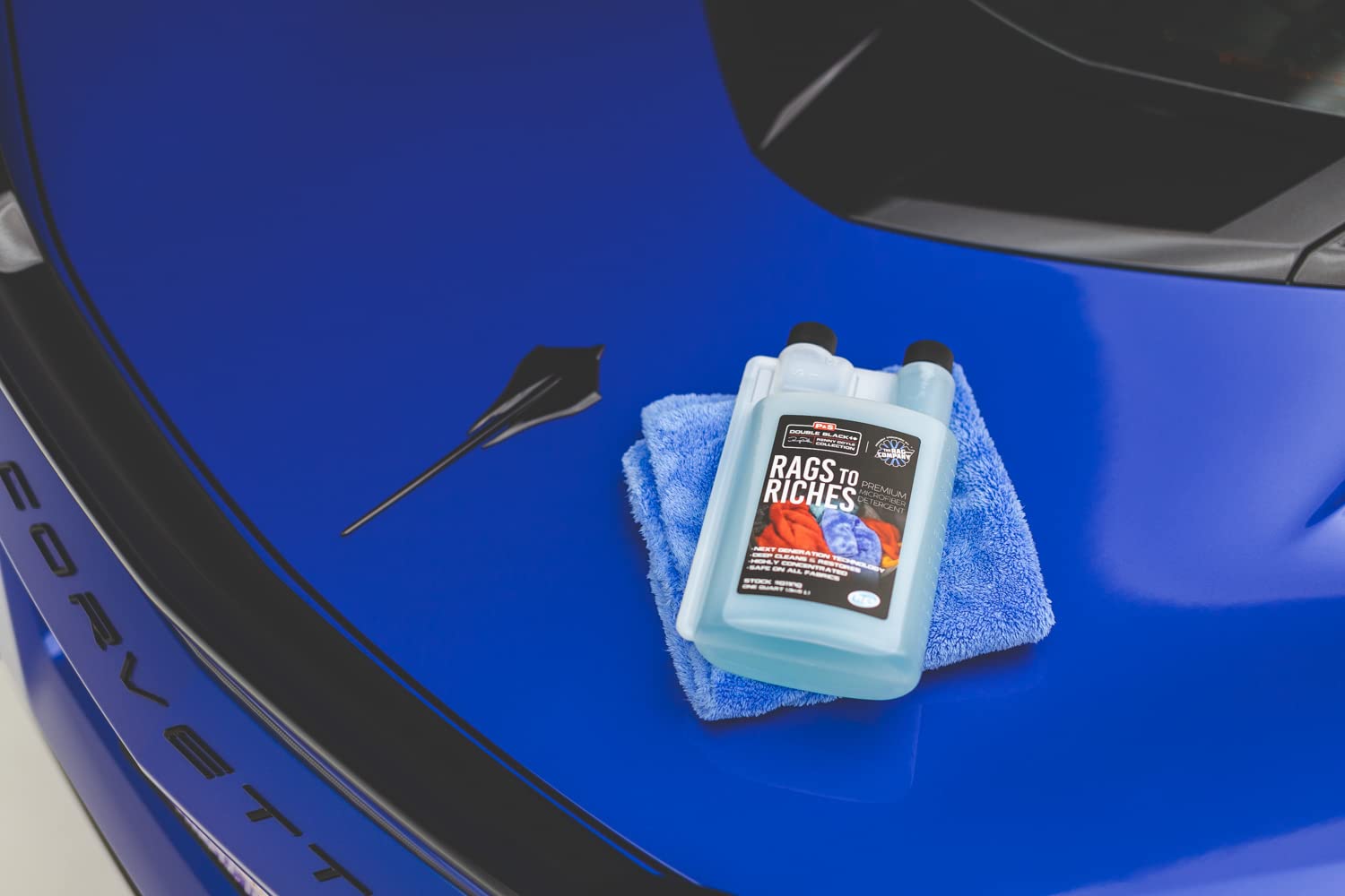 P & S PROFESSIONAL DETAIL PRODUCTS - Rags to Riches - Premium Microfiber Detergent, Deep Cleans and Restores, Safe on All Fabrics, Highly Concentrated, Next Generation Cleaning Technology (1 Gallon)